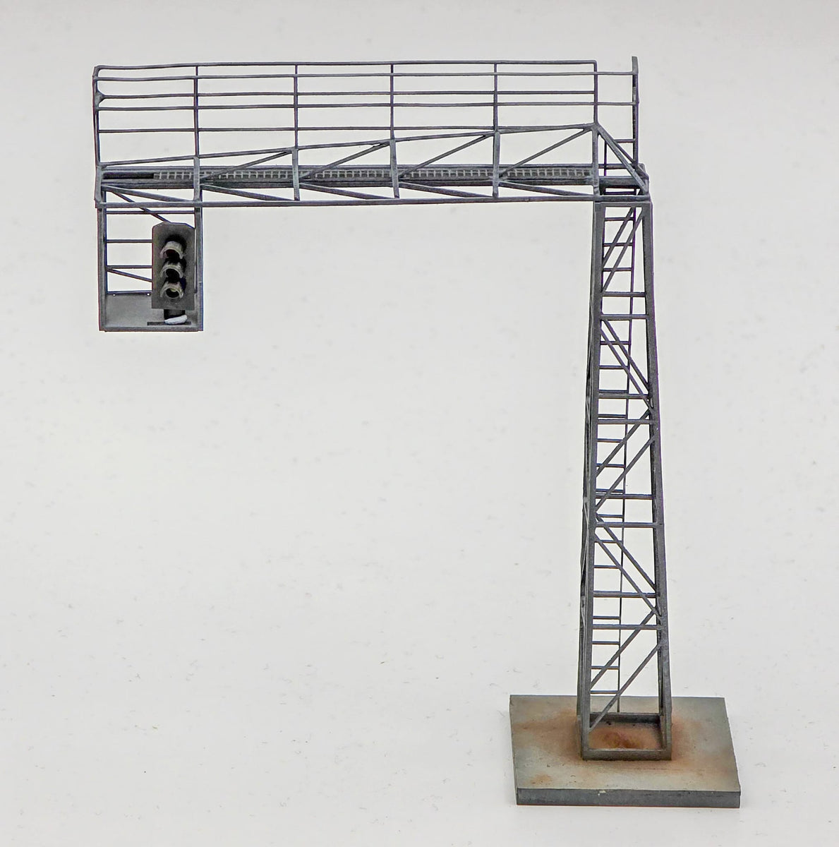 New Junction Signal Gantry Kit | OO Gauge Laser Cut Kit – RAILstuff